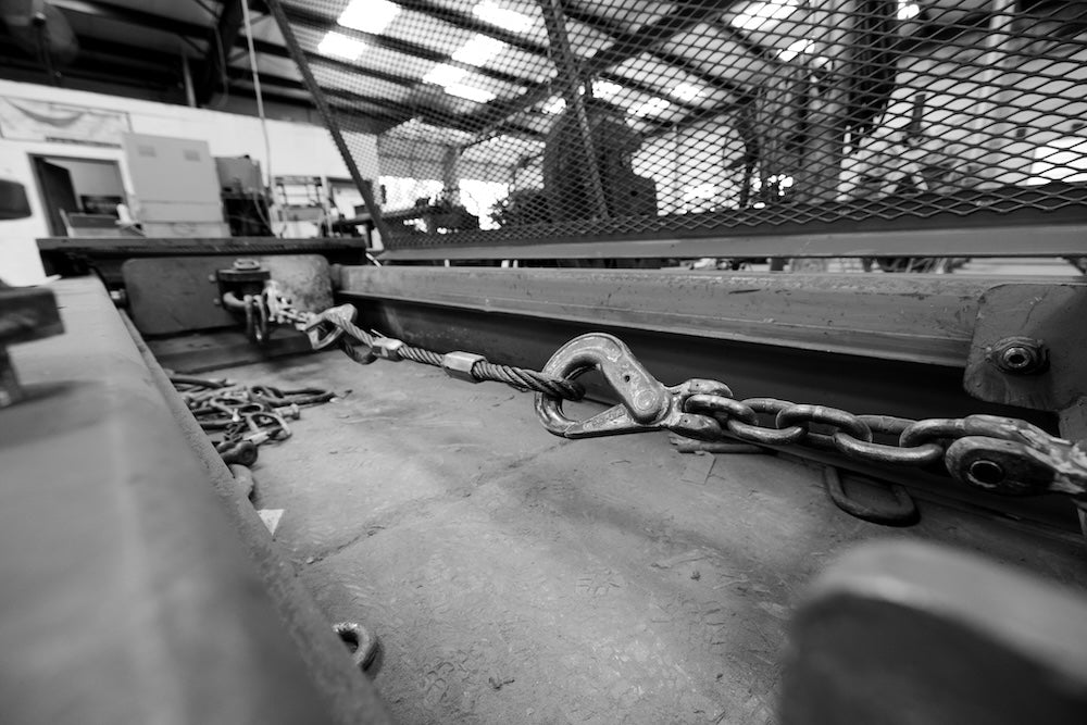Safety First: Best Practices for Using Chain Hoists – Edwards Wire Rope